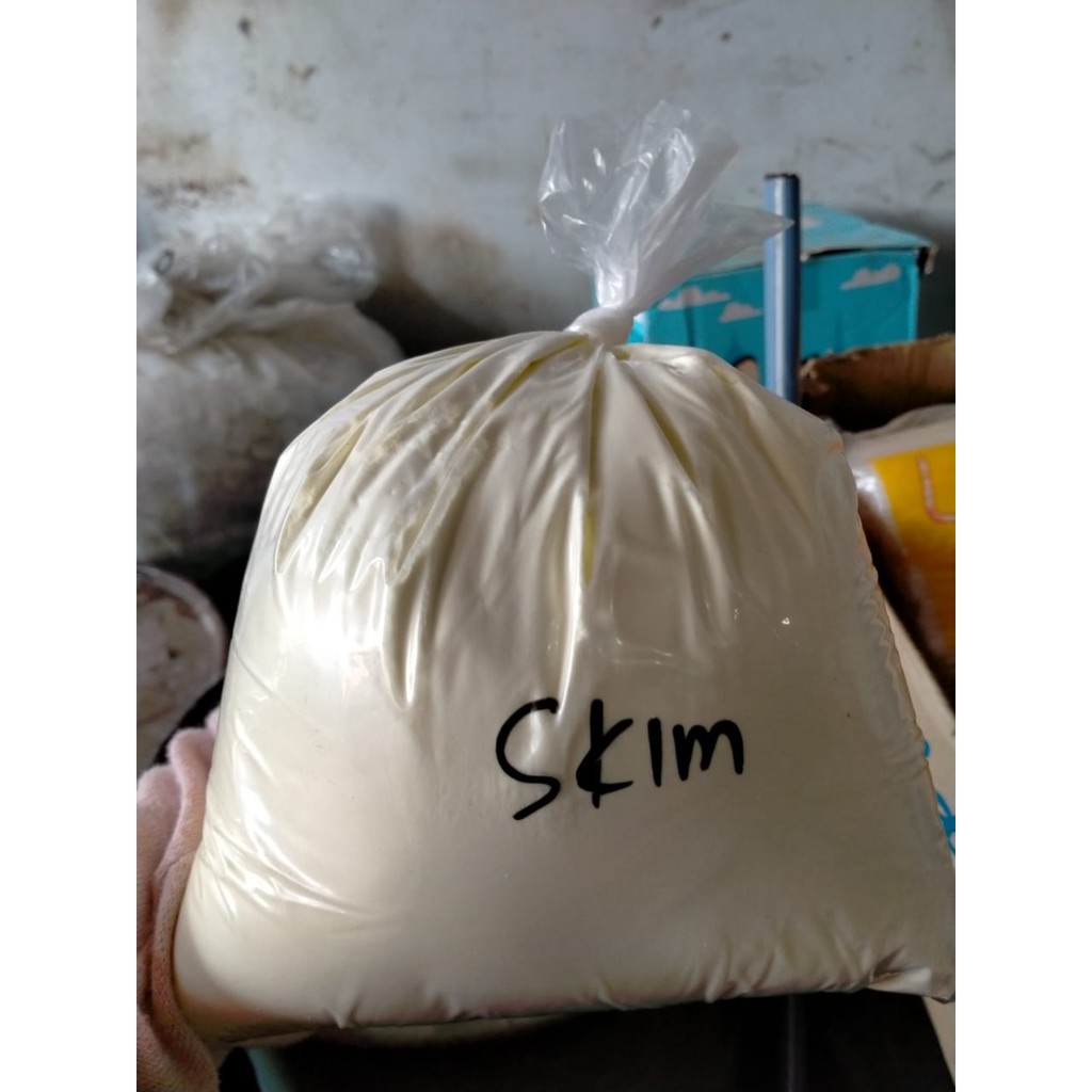 Jual Susu Bubuk Bubuk Skim - Skim Milk Powder NZM Repack 1kg | Shopee ...