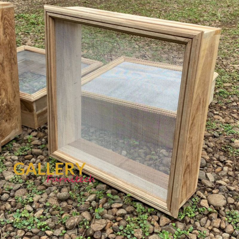 Jual Loster Minimalis kayu Jati - Kawat Nyamuk Almunium - UK 40x40 ...
