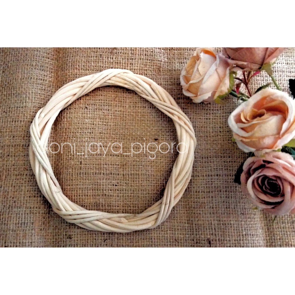 Jual Ring Rotan Semi Kecil Diameter 15cm | Shopee Indonesia