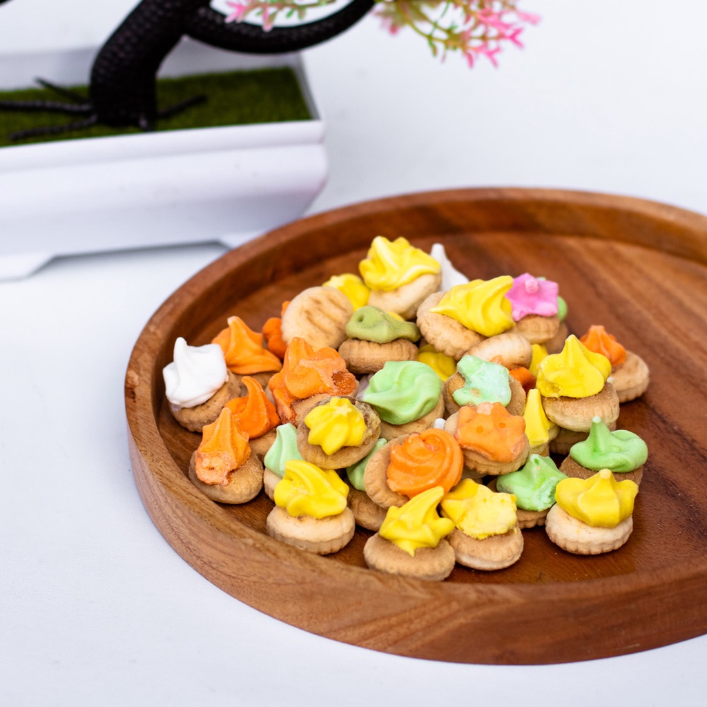 Jual kue gem rose 250g / kancing/monas/kue jadul/kue pusar/kue warna ...