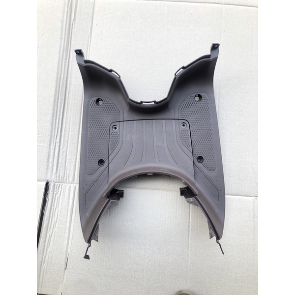 Jual cover step floor lantai bordes pijakan kaki atas dan tutup aki scoopy esp 64310-K2F-N001 ...