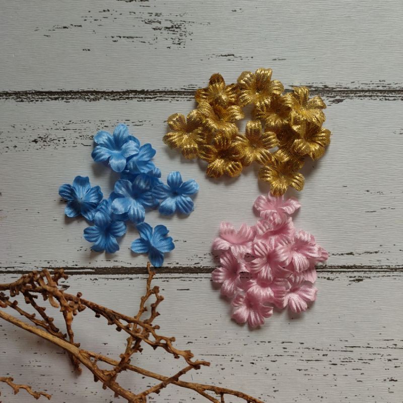 Jual Bunga Hana Mini 2cm Dijual per pack (isi 10pcs) | Shopee Indonesia