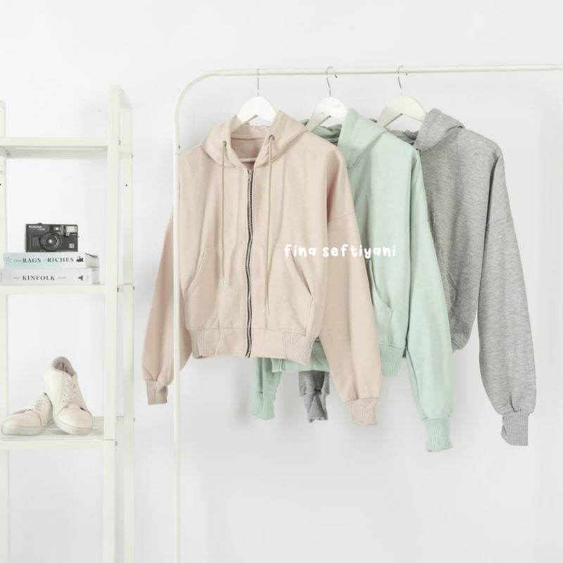 Jual Carla Crop Ziper Hoodiecrop Zip Up Hoodie Oversized Brown Abu Putih Hitam Jaket Polos Crop