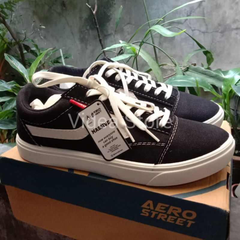 Jual Sepatu Aerostreet Massive Low Hitam Natural. Sepatu Sneakers ...