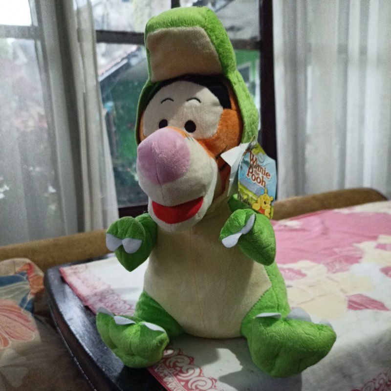 Jual Boneka Tiger Winnie the Pooh costum Dino Original Disney Newtag ...