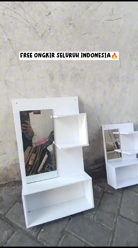 Jual Meja Rias / Rak Rias Gantung Kaca Mini Minimalis | Shopee Indonesia