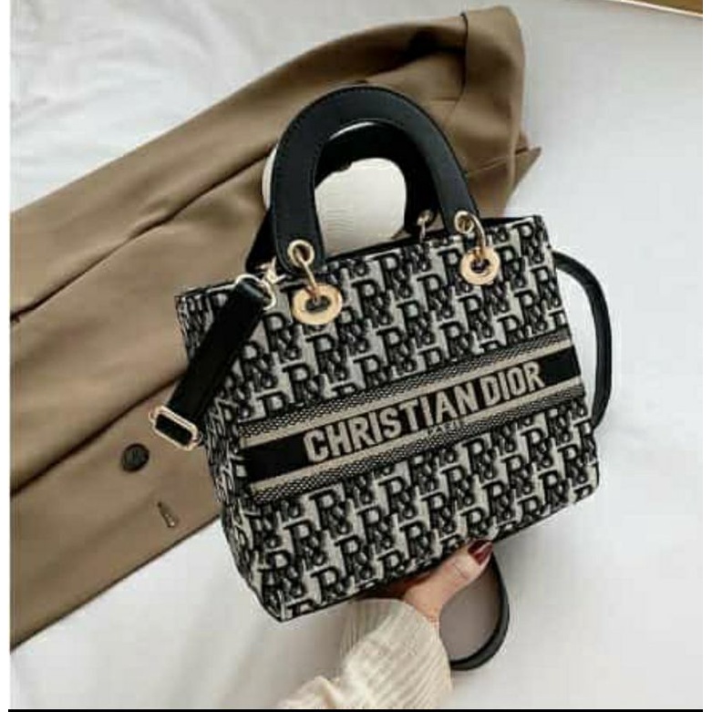 Jual tas cd di*r | Shopee Indonesia