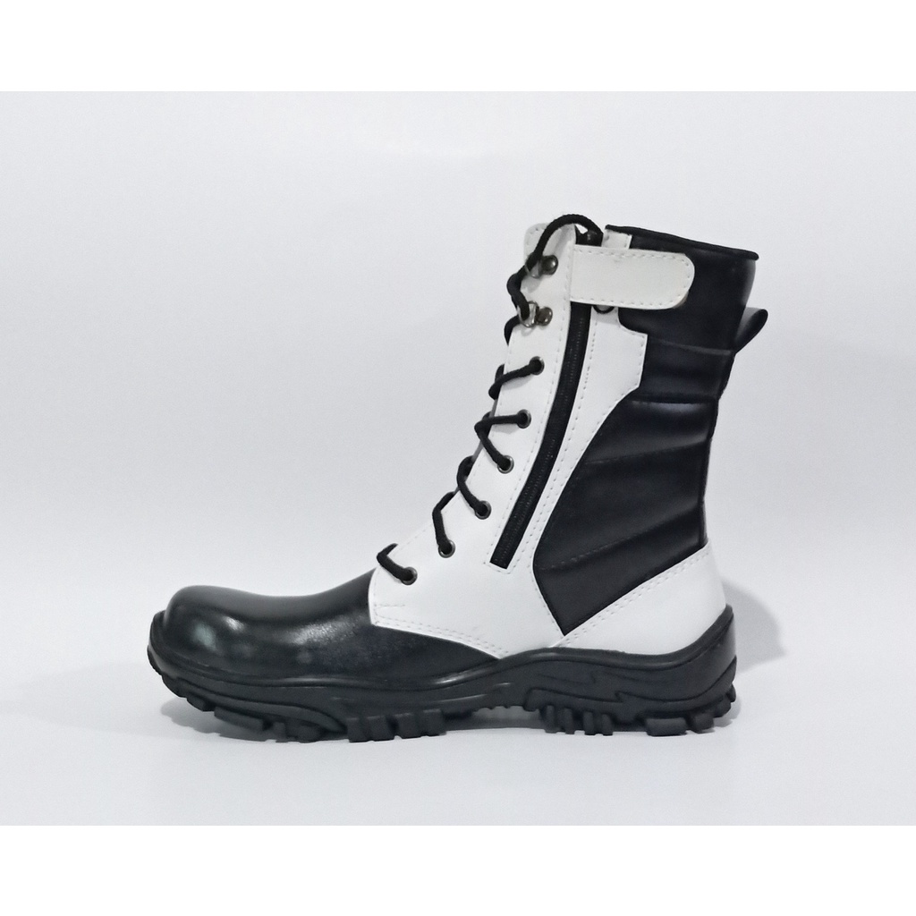 Jual SEPATU SAFETY BOOTS UJUNG BESI WARNA HITAM PUTIH RESLETING ...
