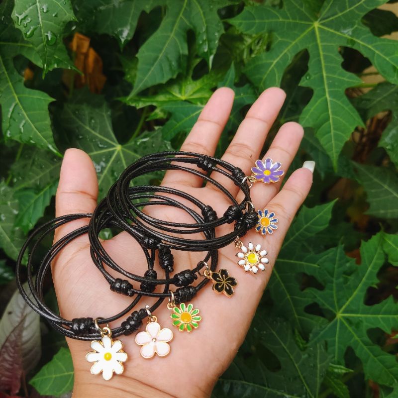 Jual ( part 1) GELANG BESTFRIEND TALI LIONTIN BUNGA LUCU, GELANG BUNGA ...