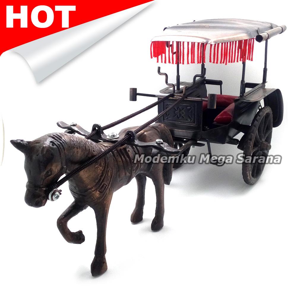 Jual Miniatur Andong / Dokar Besi 36x13x18cm | Shopee Indonesia