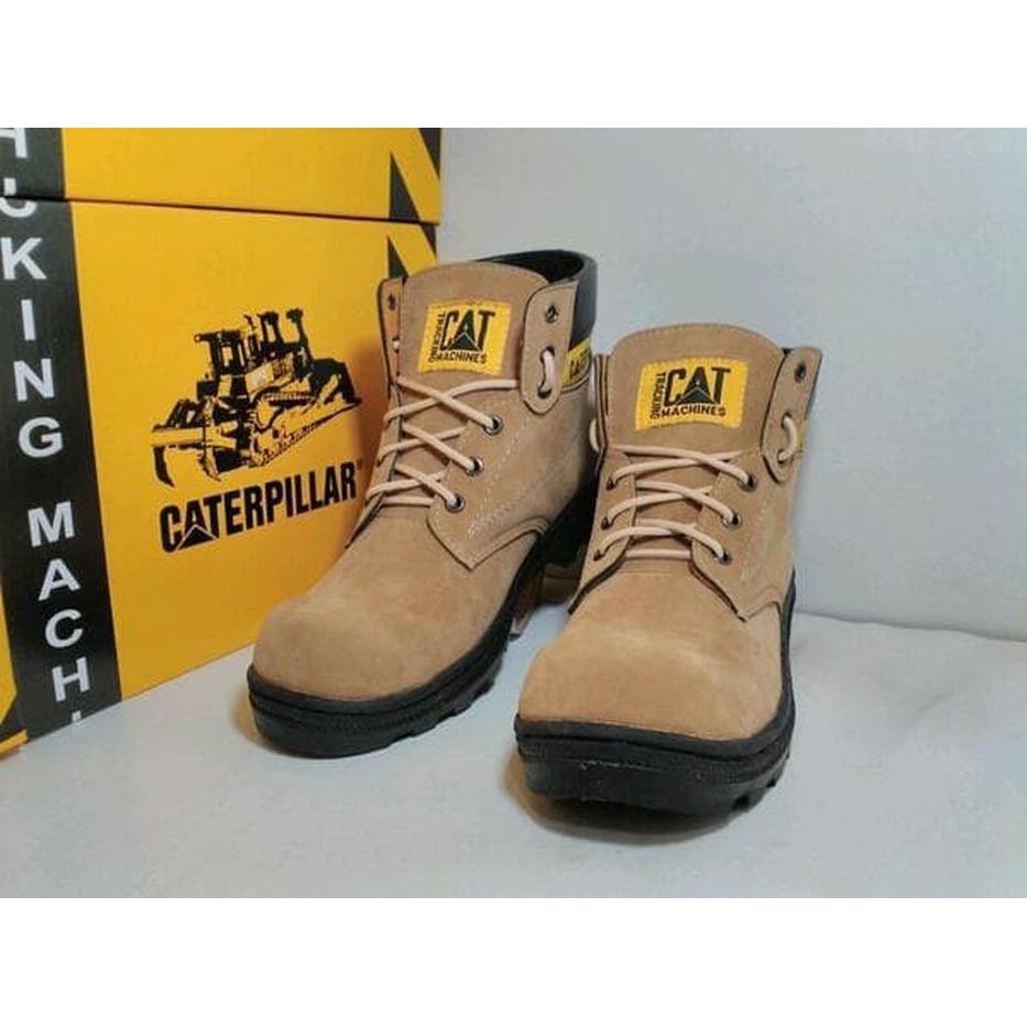 Jual Asli original sepatu safety boots caterpillar suede cream kuat li ...