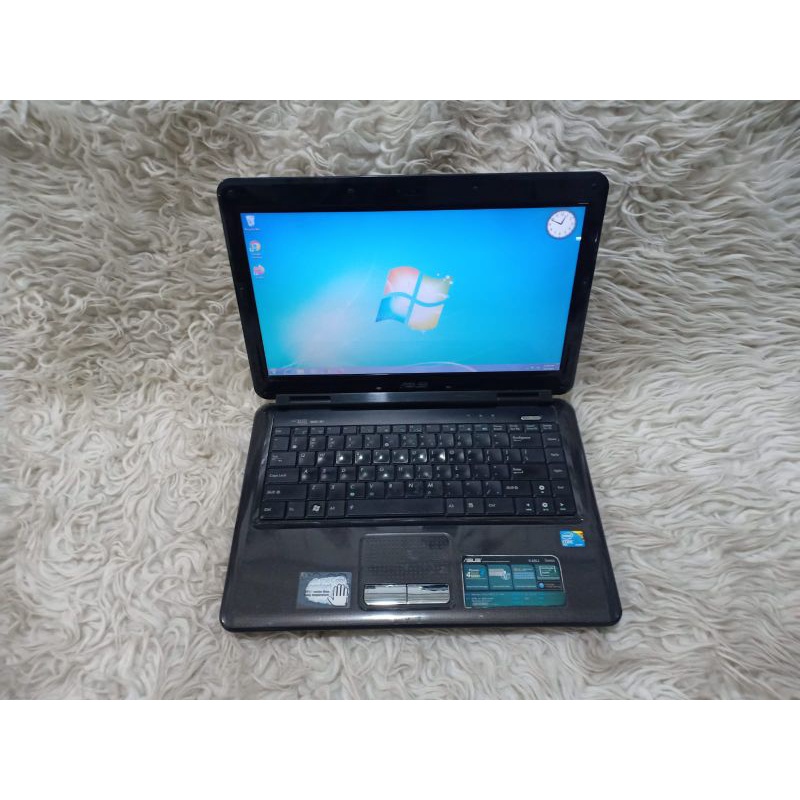 Jual Laptop Asus K40IJ Ram 4gb HDD 320gb core two Duo siap pakai Di ...