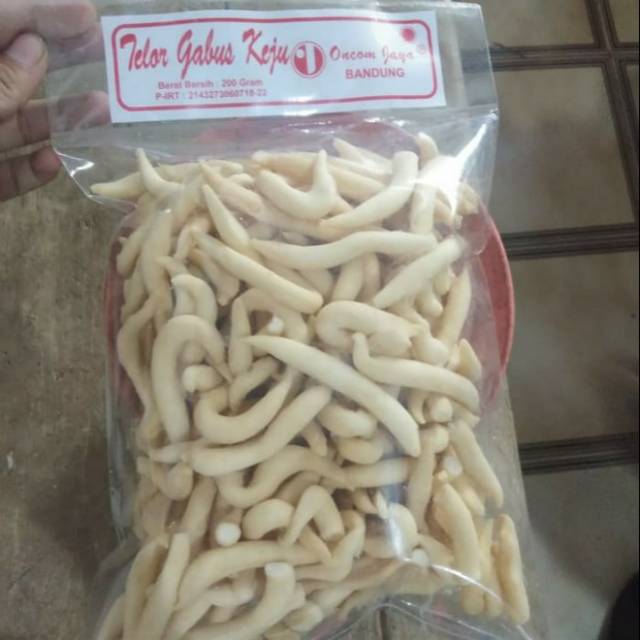 Jual TELOR GABUS KEJU / CEMILAN DAN OLEH - OLEH ONCOM JAYA BANDUNG 200 ...