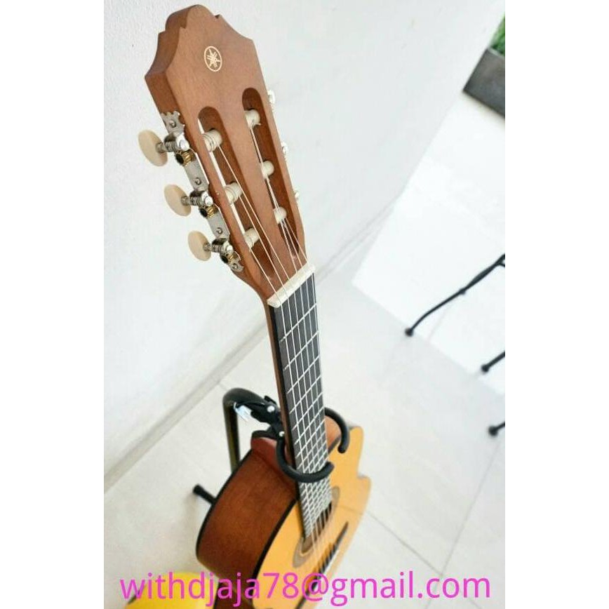 Jual YAMAHA C-315 GITAR AKUSTIK NILON ORIGINAL KODE 521 | Shopee Indonesia