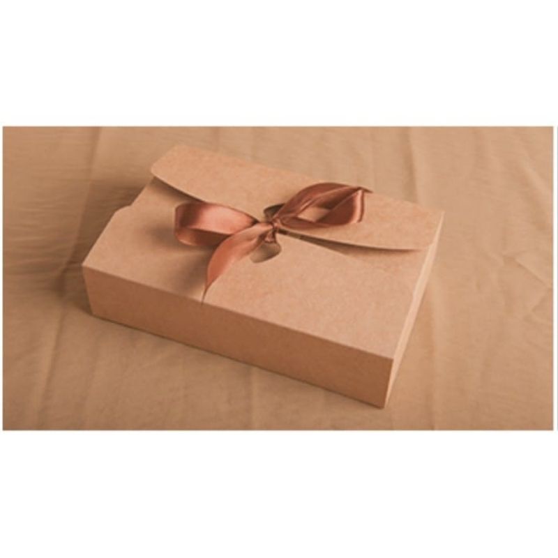 Jual kotak kado warna coklat polos 20x14x5cm/kota kado pita polos ...