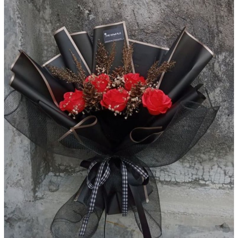 Jual Bouquet Bouqet Bucket Buket bunga imitasi black elegant bunga ...