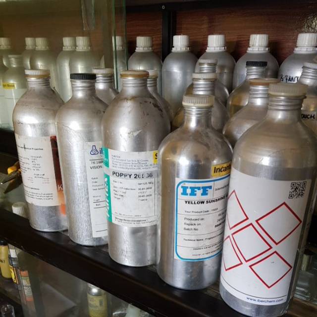 Jual Kaleng parfum bekas 1 kg / 1 liter | Shopee Indonesia