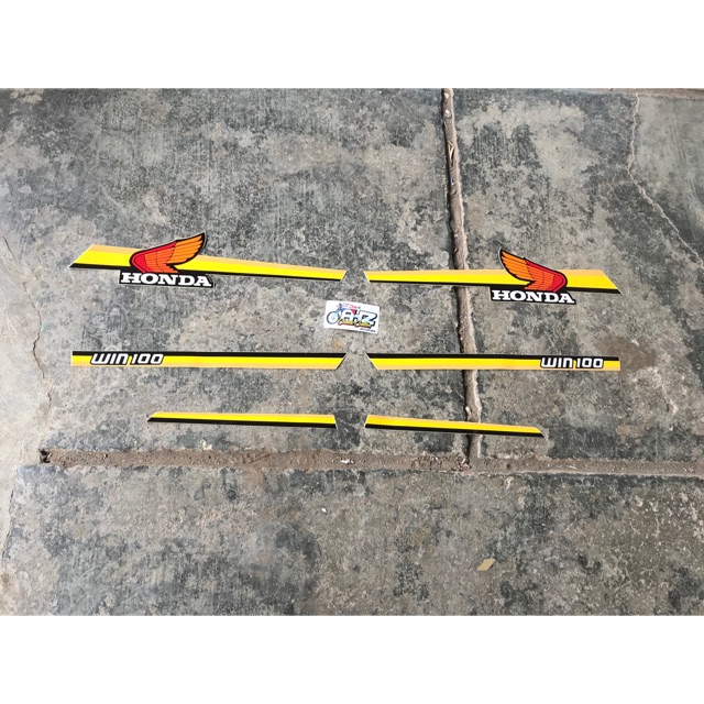 Jual Sticker striping honda win tahun 1999 fullset body custom warna ...
