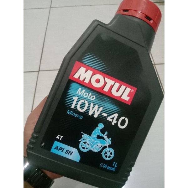 Jual OLI MESIN MOTUL 4T MOTO 10W-40 MA2 MINERAL 1 LITER | Shopee Indonesia