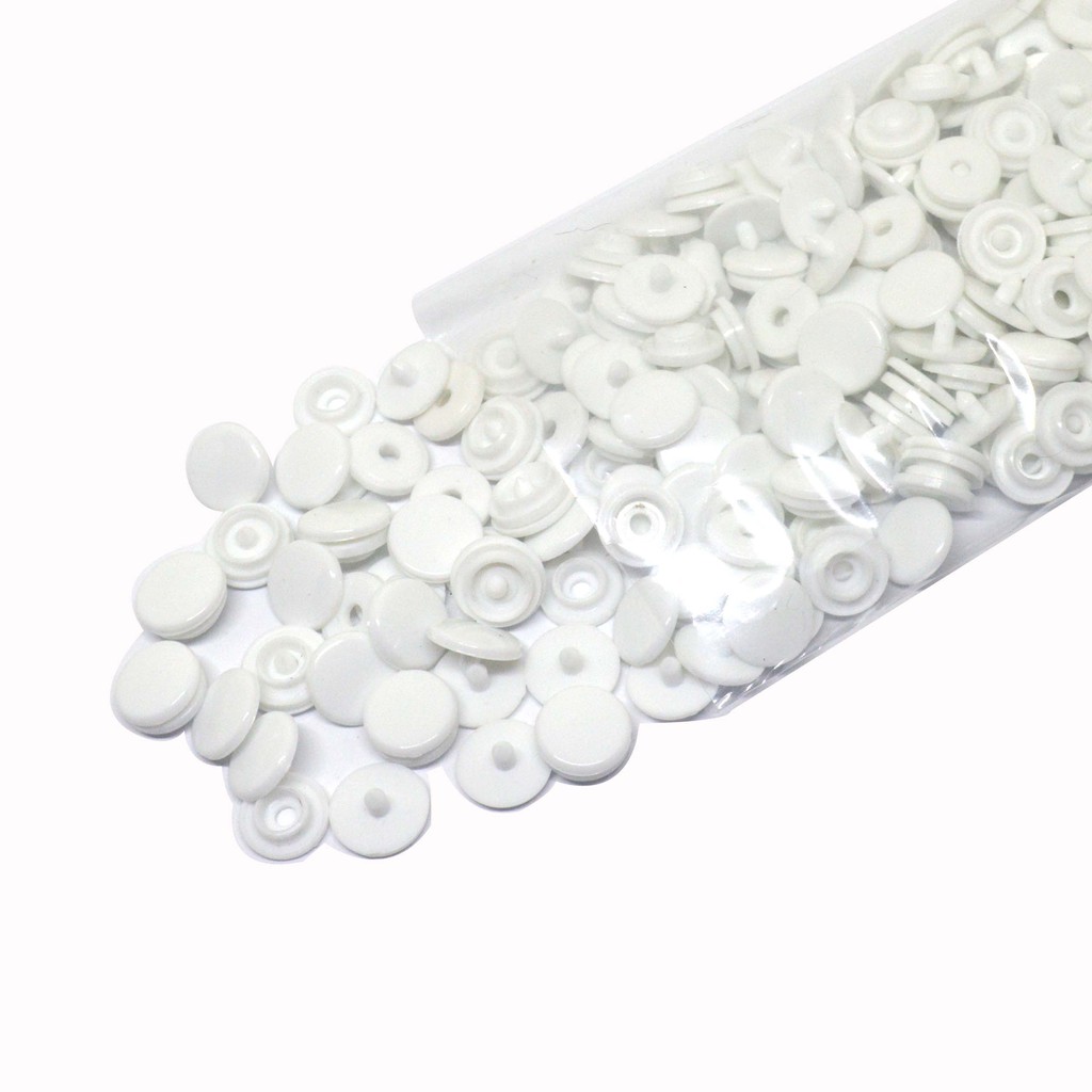 Jual 1 Gross Kancing Cetet Plastik Ukuran 15 mm Warna Putih | Shopee ...