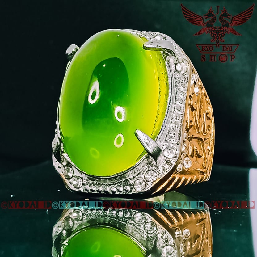 Jual [Bayar di tempat] Batu Akik Green Bulmon Kristal BODY GLASS - HQ ...