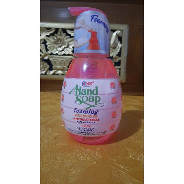 Jual Hand Soap Foaming Yuri Botol | Shopee Indonesia