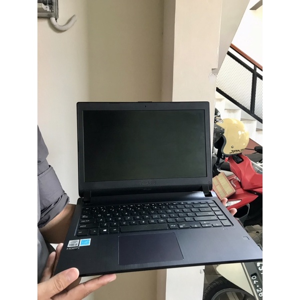 Jual Laptop Asus pro P1440f | Shopee Indonesia