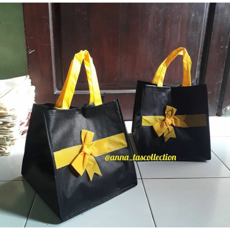 Jual Tas spunbond non sablon / Tas Box Nasi 22/20 min 50 pcs (tas jahit ...