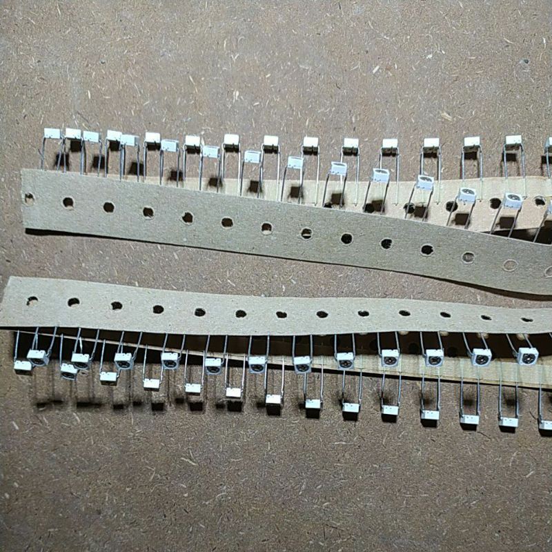 Jual Trimer Kapasitor Variabel 10pf Trimmer Kapacitor Variable 10pf ...