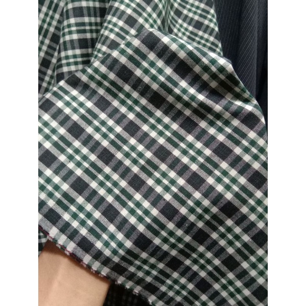 Jual SEMI WOOL KOTAK KECIL - KAIN DRESS - KAIN BLEZER - KAIN CELANA ...