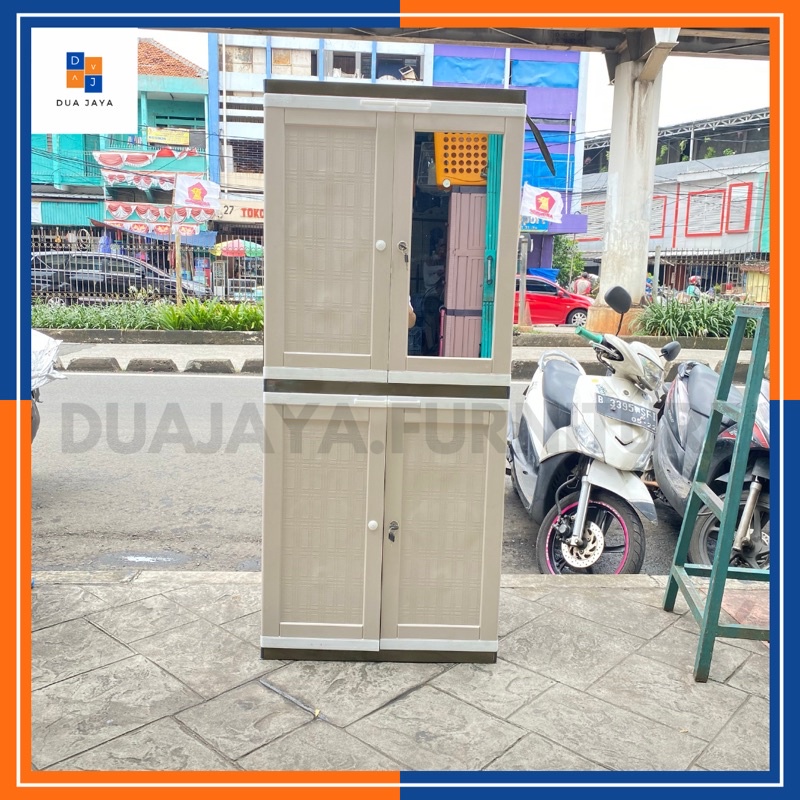 Jual Lemari Club Grand Compact Berry Kunci + Cermin / Lemari Plastik ...