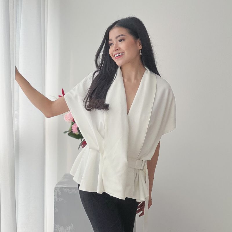 Jual Rhei Collection - Albany Outer Putih White | Outerwear Wanita ...