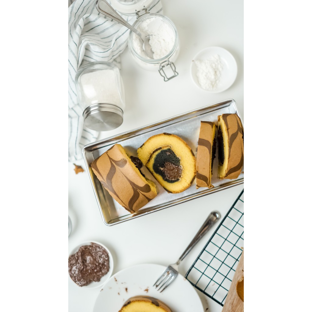 Jual BOLU GULUNG OVOMALTINE MOKA - ROTI TANIA (WISMAN / WIJSMAN ...