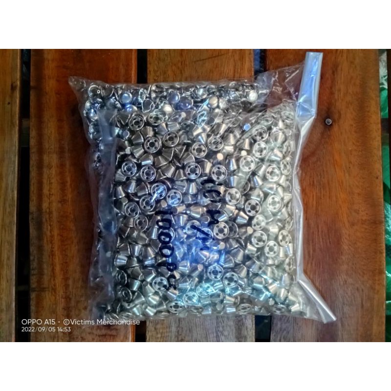 Jual SPIKE TANEM ANTI KARAT / AKSESORIS JAKET PUNK ROCK / SPIKE PANTEK ...