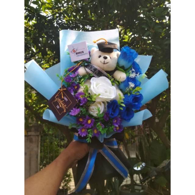 Jual BUKET INIBONEKA/BUKET BUNGA ARTIFICIAL/BUKET GRADUATION | Shopee ...