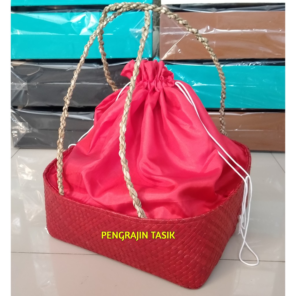 Jual Keranjang Parcel Anyaman Pandan Tas Parcel Model Kotak Keranjang ...