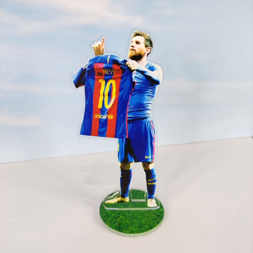 Jual Standee Action Figure Lionel Messi Barcelona 2016/2017 Selebrasi ...
