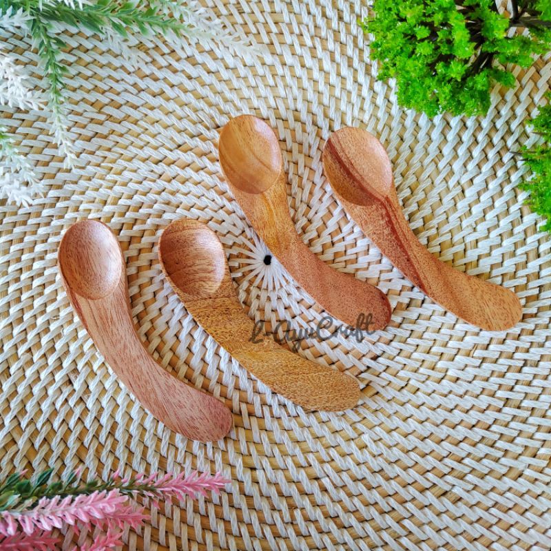 Jual L-AYUCRAFT Sendok karakter kayu mahoni 10cm | Shopee Indonesia