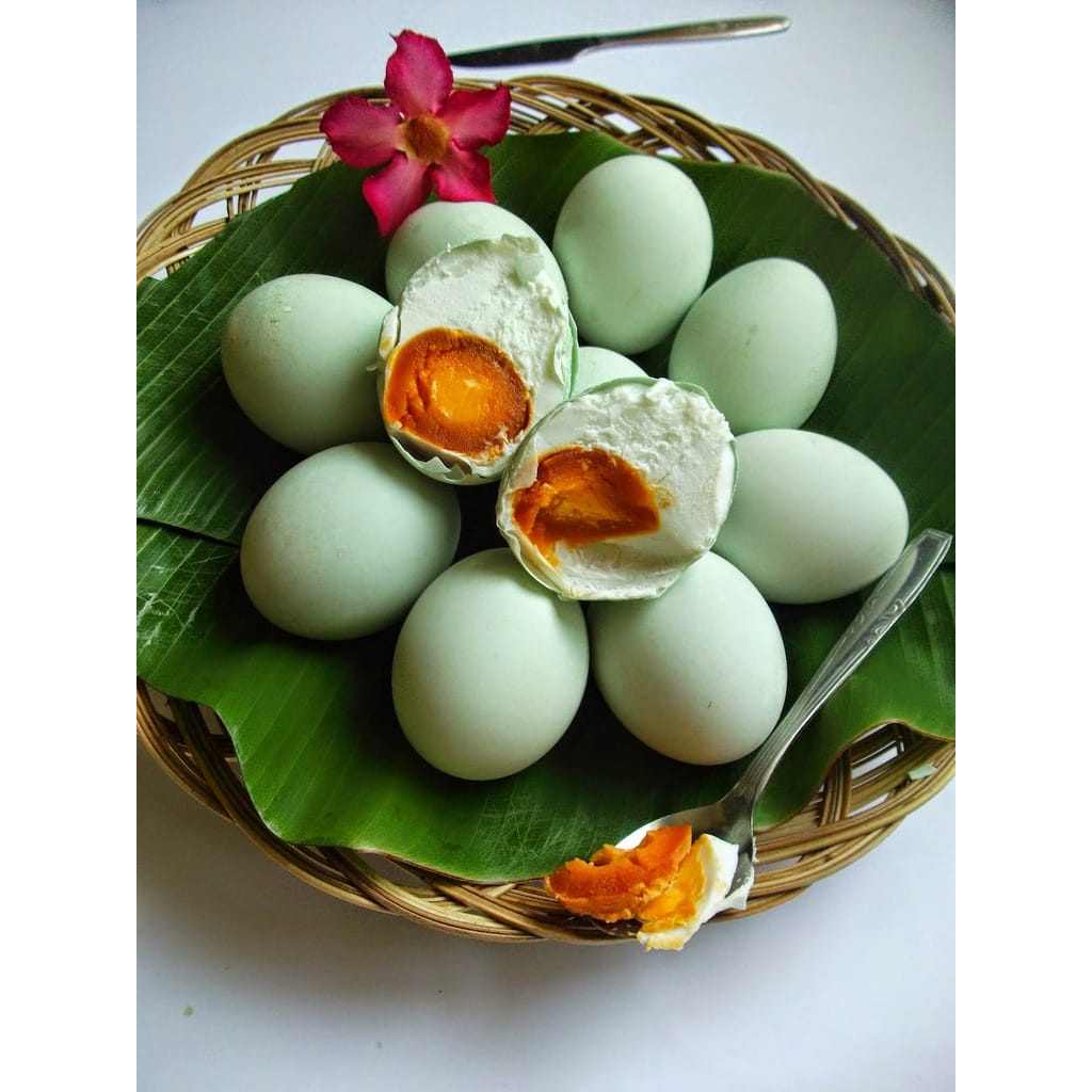 Jual TELUR ASIN LEGIT, GURIH DAN MASIR/TELUR ASIN KHAS CIREBON ISI 10 ...