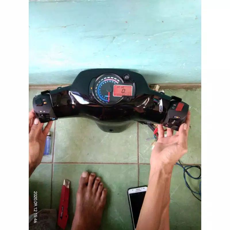 Jual 7.7 HANYA BATOK SAJA batok lumba custom untuk dikasih speedo koso ...