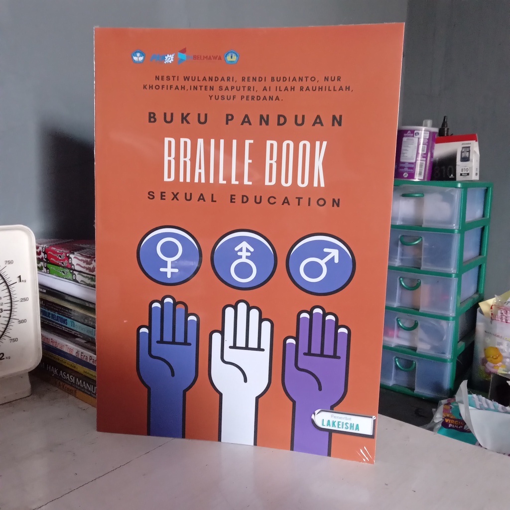 Jual 971. BUKU PANDUAN BRAILLE BOOK SEXUAL EDUCATION | Shopee Indonesia