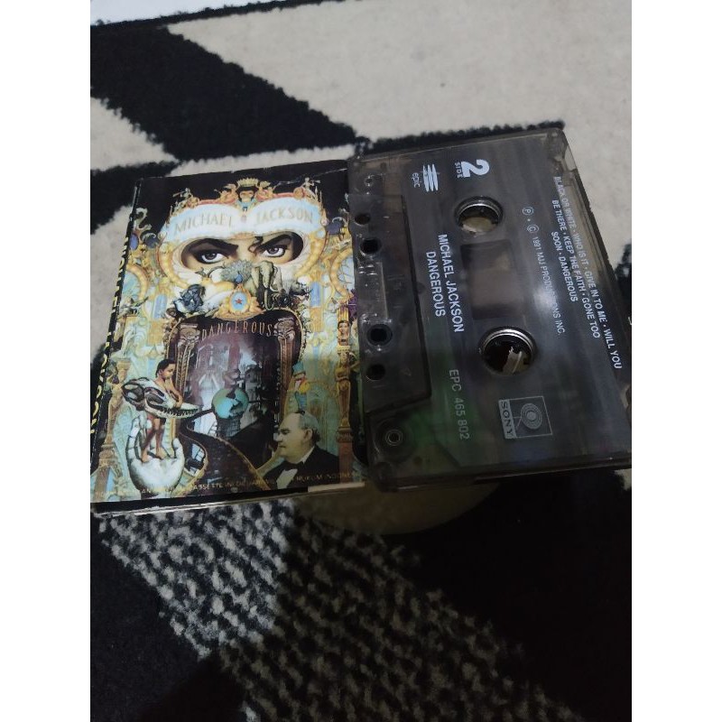 Jual kaset pita michael jackson / dangerous | Shopee Indonesia