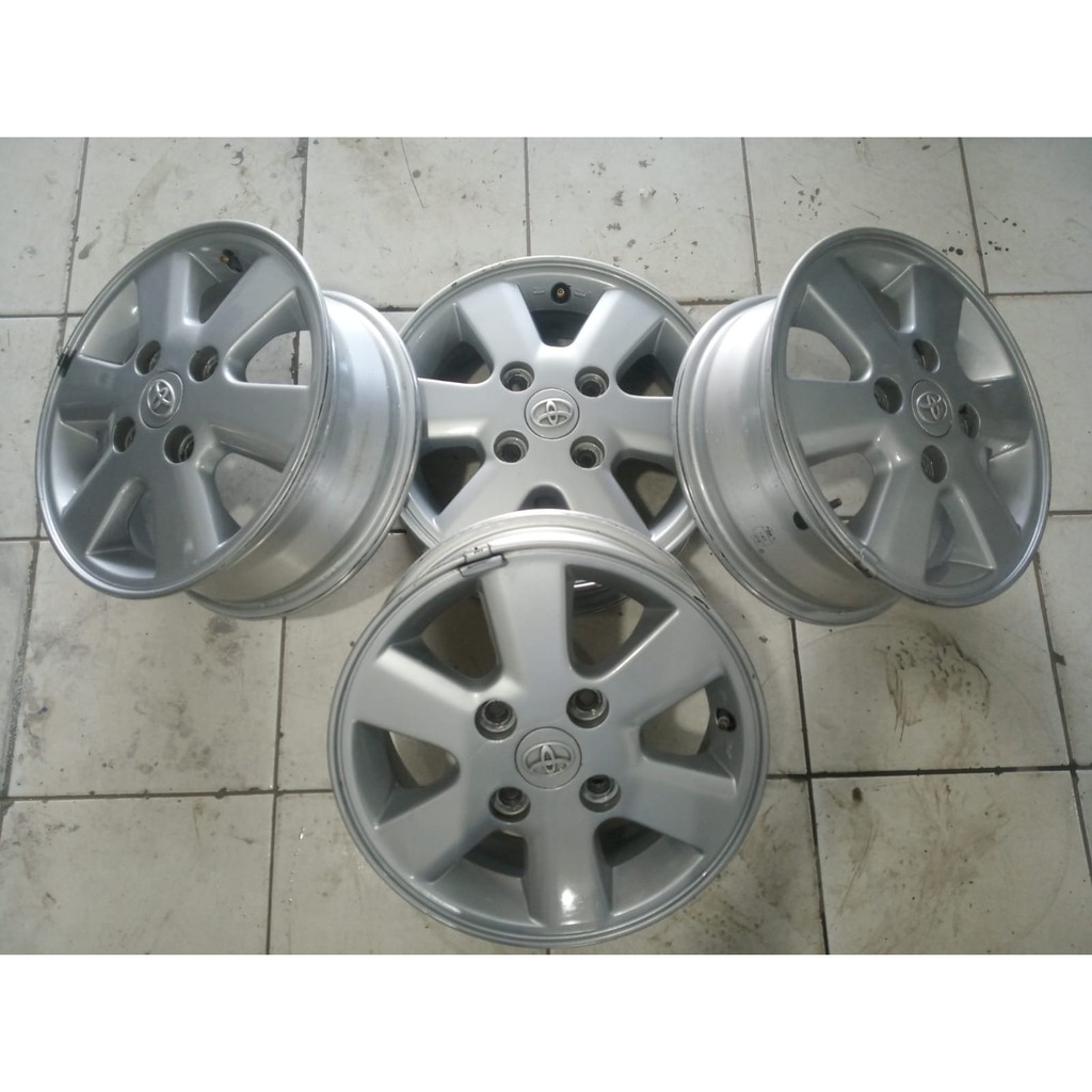 Jual Velg Oem Bekas Avanza Balok R14 Pcd 4x114,3 Silver | Shopee Indonesia