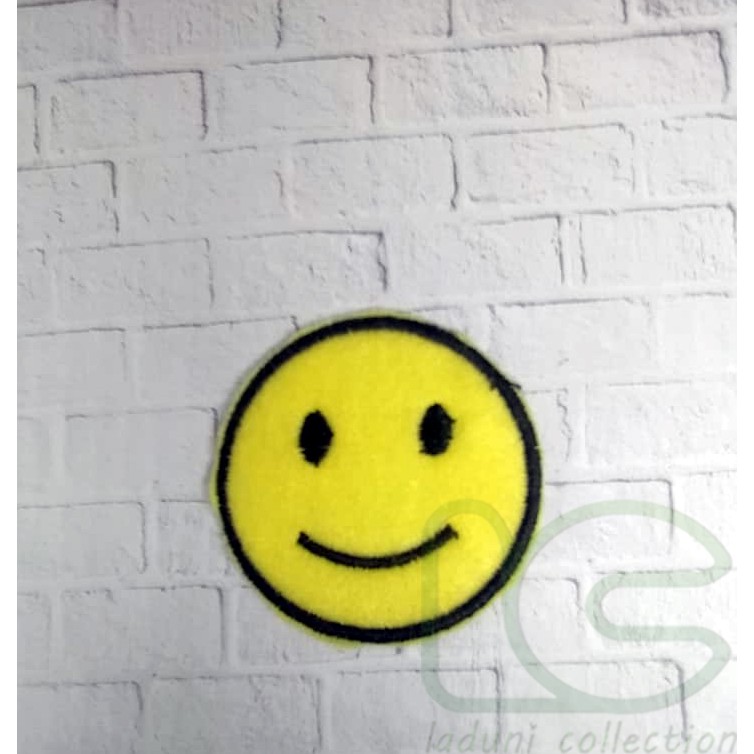 Jual Patch bordir EMOJI / Patch Smile Tempel IRON ON setrika Bordir ...