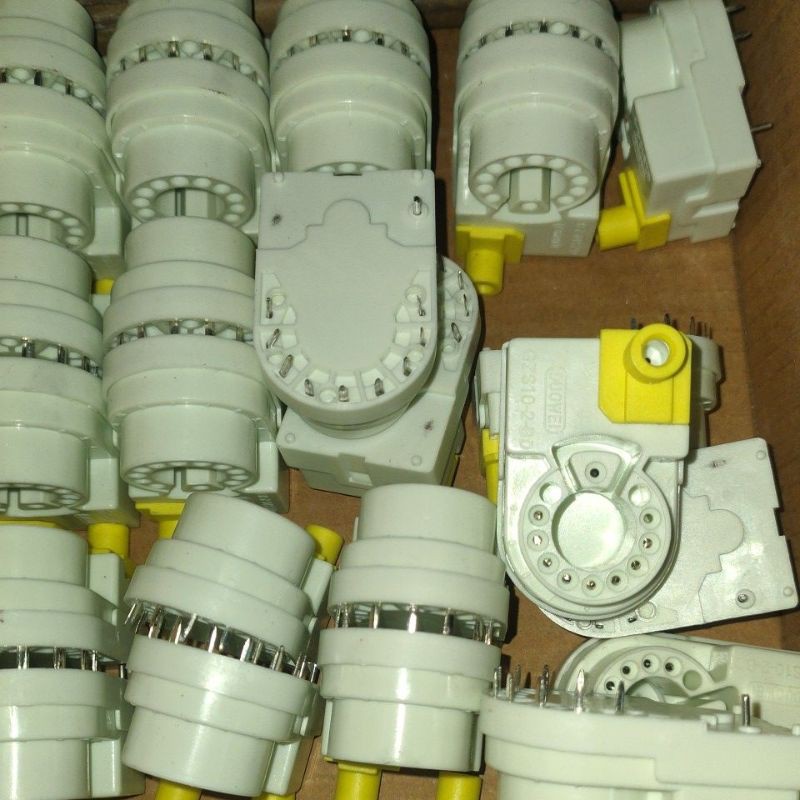 Jual socket crt 9pin | Shopee Indonesia