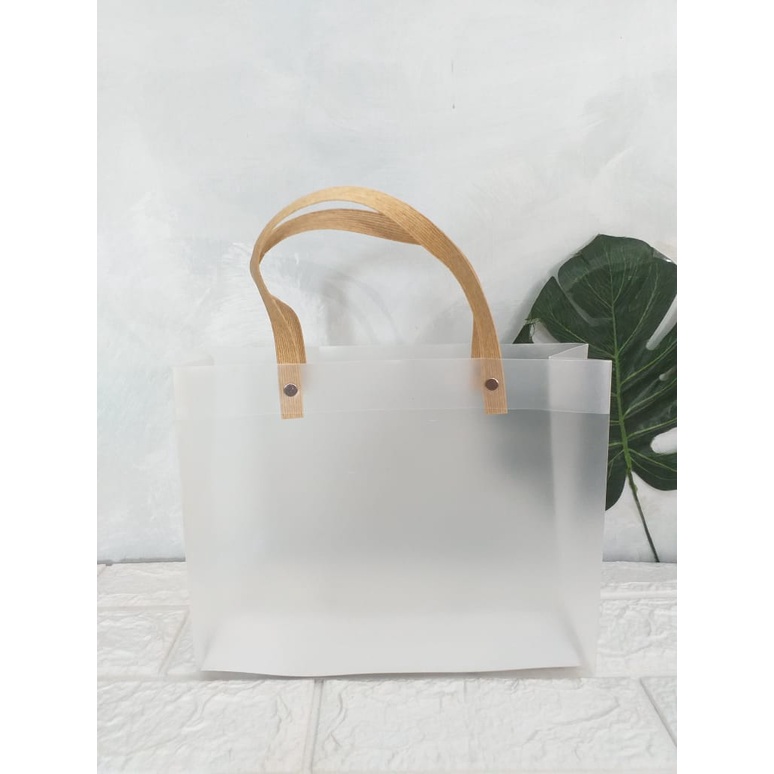 Jual Goodie Bag Doff Transparan PVC Tas Kantong Hampers Hand Bag TALI ...