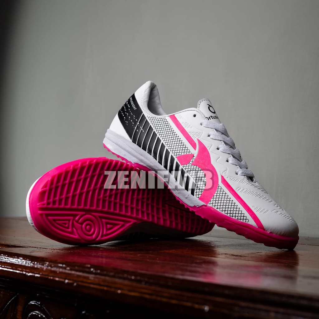Jual Sepatu Futsal Ortuseight Catalyst Liberte V3 FG - 100% Grade Ori ...
