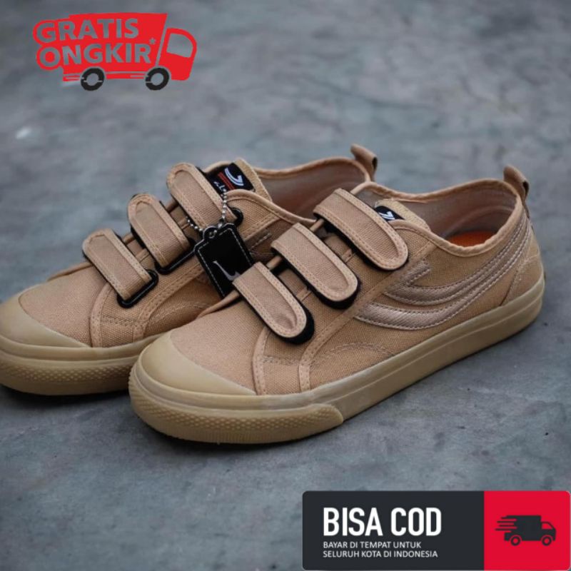 Jual Sepatu Johnson X Velcro Original Beige Low Original | Shopee Indonesia