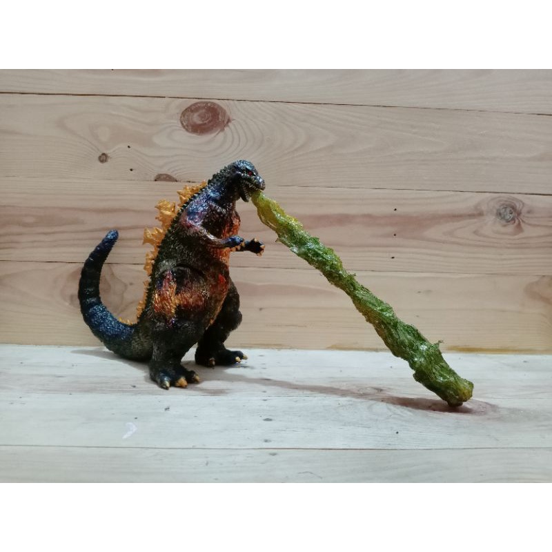 Jual recast figure classic burning godzilla 1954 plus atomic beam api ...