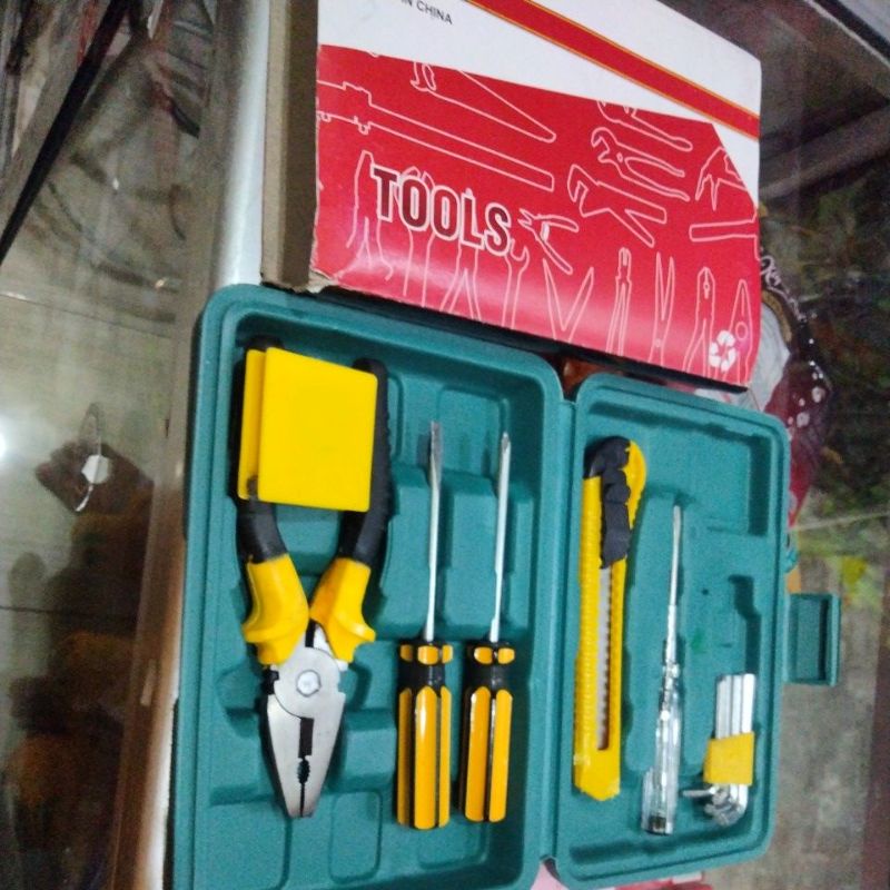 Jual alat tukang kayu dan listrik perlengkapan set pertukangan listrik ...